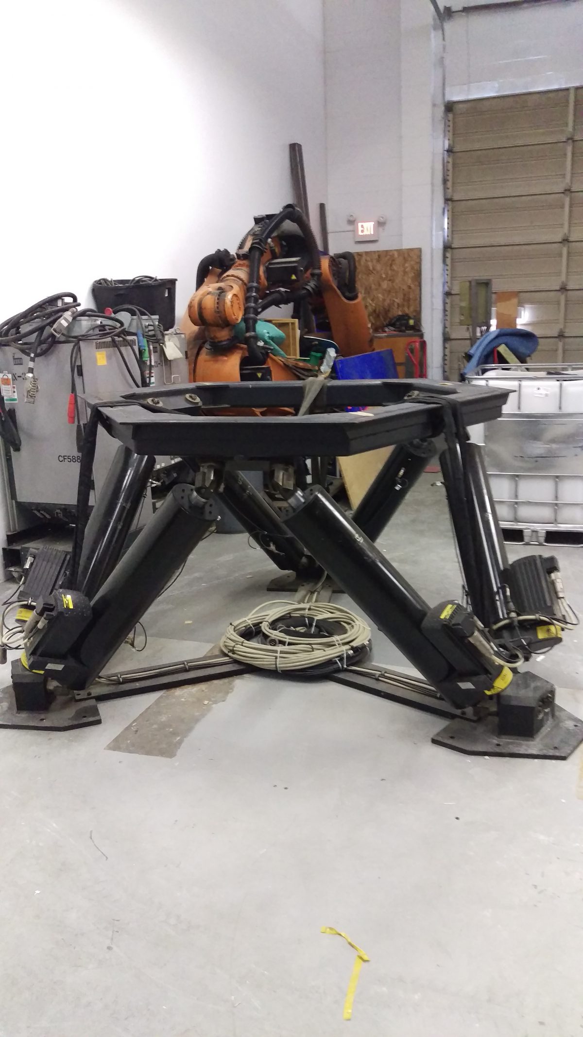 Gimbals / Motion Bases – Tricky Guy Special Effects
